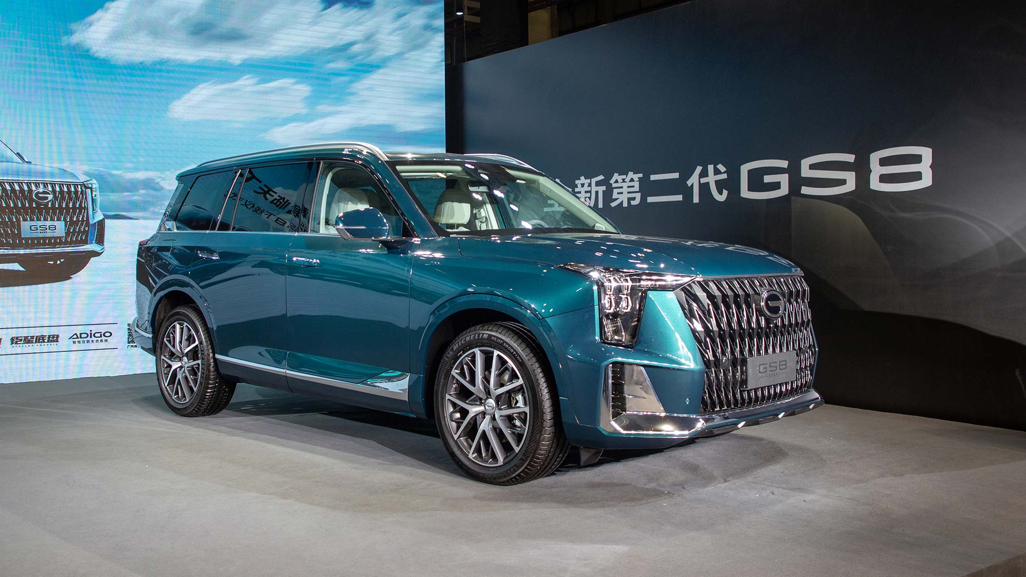 预售18.88万元起，全新第二代传祺GS8能把汉兰达拉下神坛吗？_汽场买车